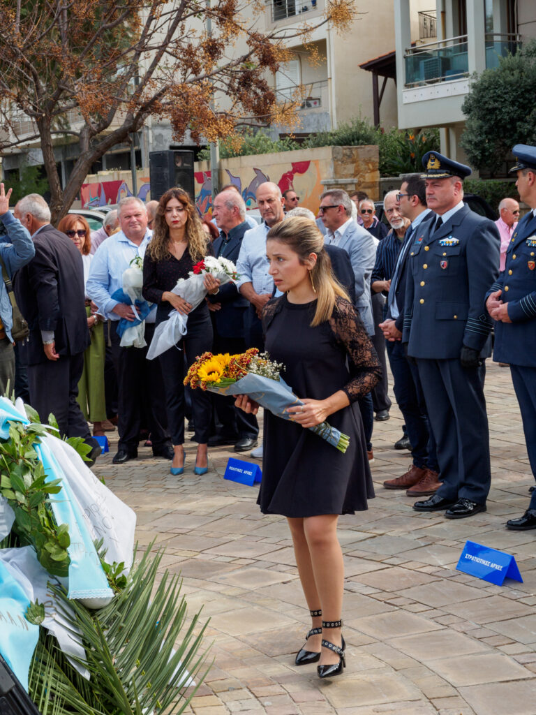 ΕΑΑΑ/Παρ. Χανίων-ΤΕΛΕΤΗ ΜΝΗΜΗΣ ΣΤΟ ΜΝΗΜΕΙΟ ΠΕΣΟΝΤΩΝ ΑΕΡΟΠΟΡΙΑΣ ΣΤΑ ...